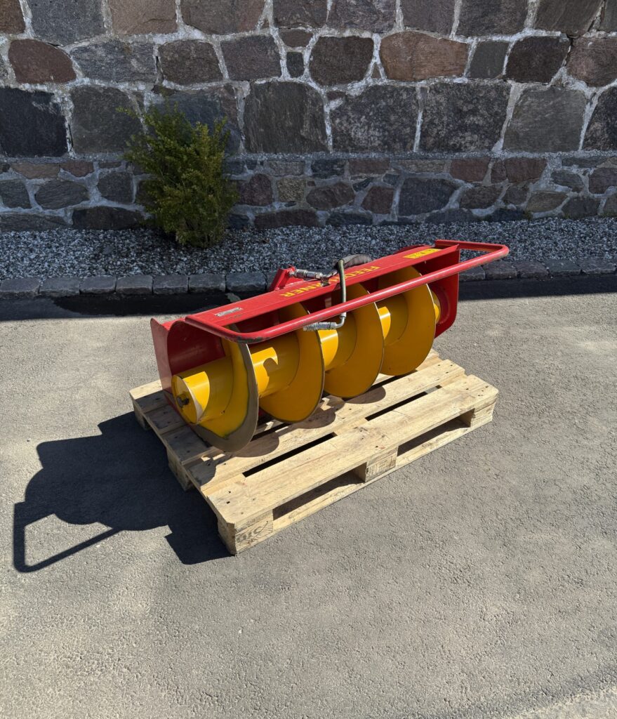 Bobman Feeding auger - BOBMAN